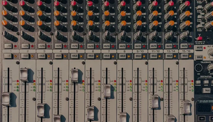 Ses Mikseri Nedir? Müzikte Önemi ve Kullanımı